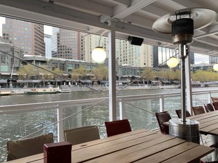 Arbory Afloat – Melbourne – Caravan Correspondent