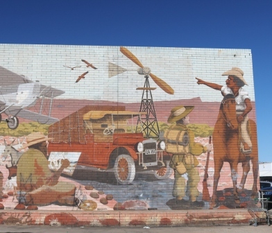 Alice Springs Street Art – Caravan Correspondent