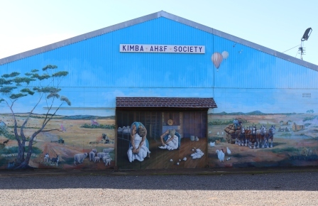 Kimba – Halfway Across Australia – Caravan Correspondent