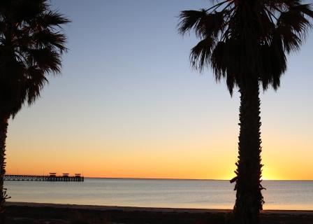 Easy Going Smoky Bay – Caravan Correspondent