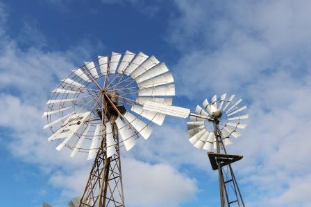 Penong Windmill Museum – Caravan Correspondent